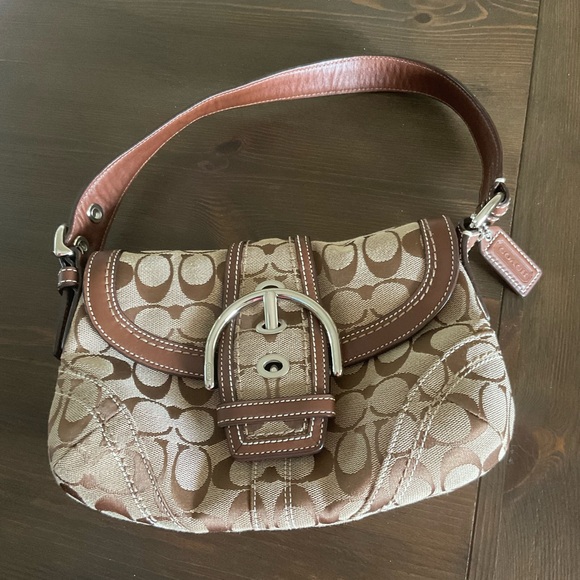 Coach | Bags | Coach Vintage Brown Tan Shoulder Bag With Signature ...